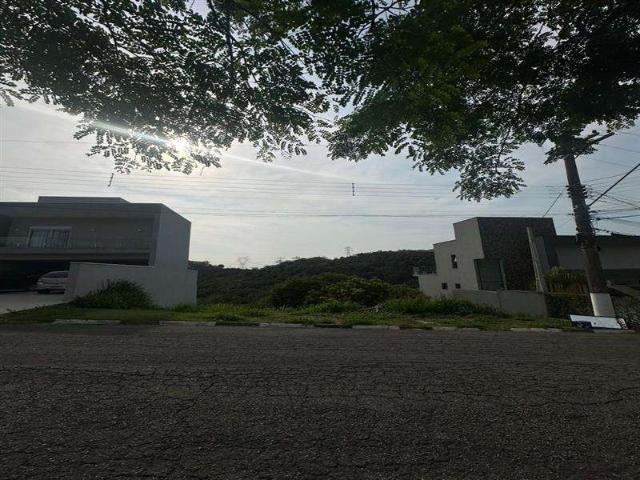 Terreno / Lote para Venda em Arujá/SP Jardim Imperial Hills III
