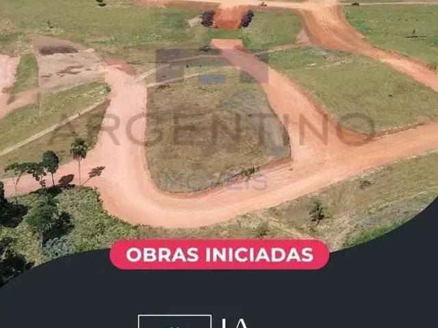 Terreno / Lote para Venda em Arujá/SP Portão