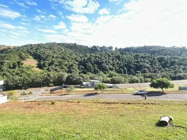 Terreno / Lote para Venda em Atibaia/SP Condominio Quintas da Boa Vista