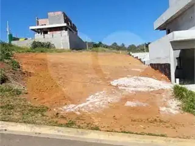 Terreno / Lote para Venda em Atibaia/SP Cachoeira