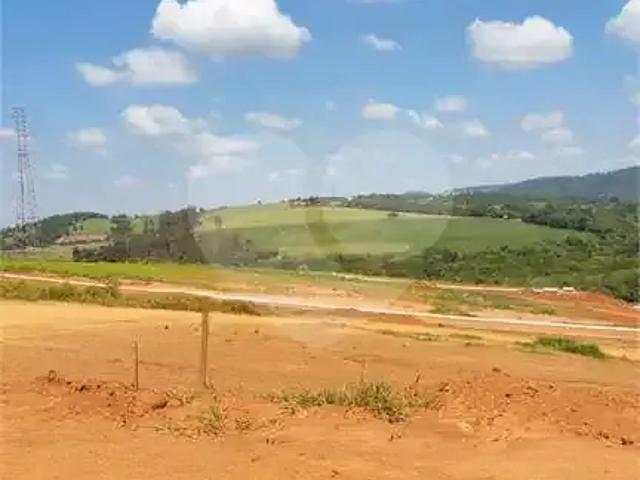 Terreno / Lote para Venda em Atibaia/SP Cachoeira