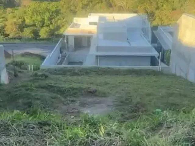 Terreno / Lote para Venda em Atibaia/SP Chácaras Maringá