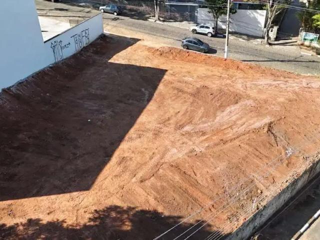 Terreno / Lote para Venda em Atibaia/SP Cidade Satélite