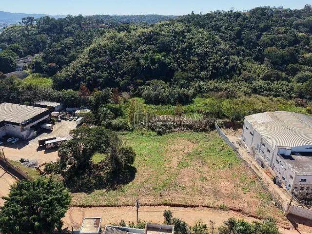Terreno / Lote para Venda em Atibaia/SP Alvinópolis