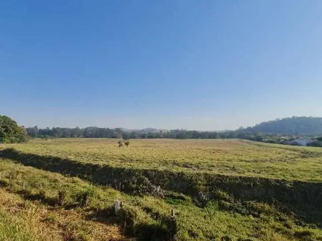 Terreno / Lote para Venda em Atibaia/SP Guaxinduva