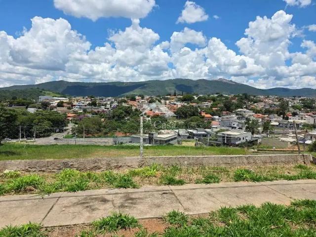 Terreno / Lote para Venda em Atibaia/SP Jardim do Lago