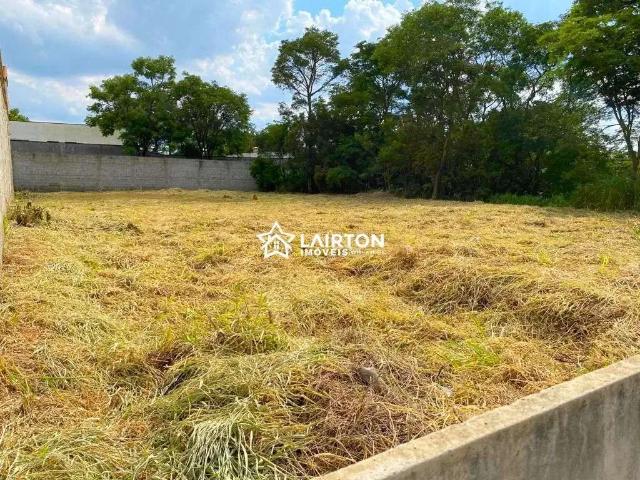 Terreno / Lote para Venda em Atibaia/SP Jardim dos Pinheiros