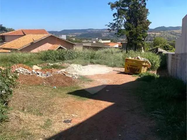 Terreno / Lote para Venda em Atibaia/SP Jardim dos Pinheiros