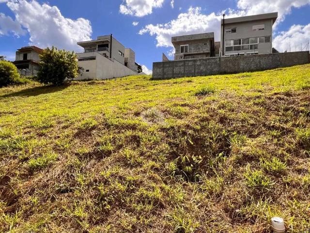 Terreno / Lote para Venda em Atibaia/SP Jardim dos Pinheiros
