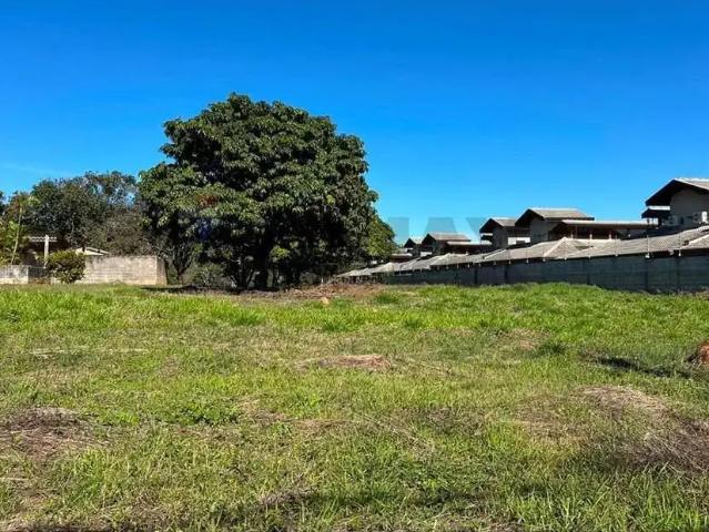 Terreno / Lote para Venda em Atibaia/SP Jardim dos Pinheiros