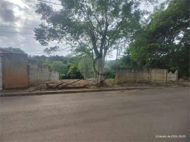 Terreno / Lote para Venda em Atibaia/SP Jardim Estância Brasil