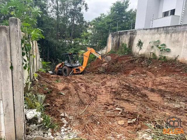 Terreno / Lote para Venda em Atibaia/SP Jardim Jaraguá