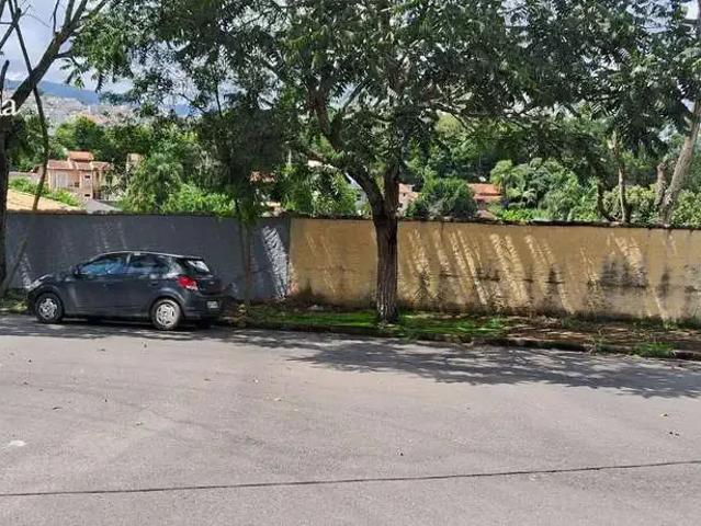 Terreno / Lote para Venda em Atibaia/SP Loteamento Vale das Flores