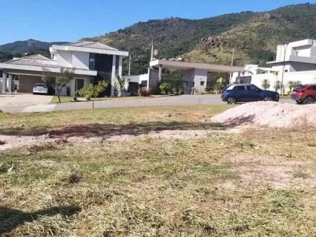 Terreno / Lote para Venda em Atibaia/SP Loteamento Villagio Passaredo