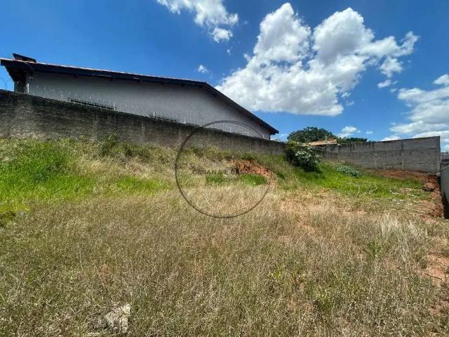 Terreno / Lote para Venda em Atibaia/SP Loteamento Loanda