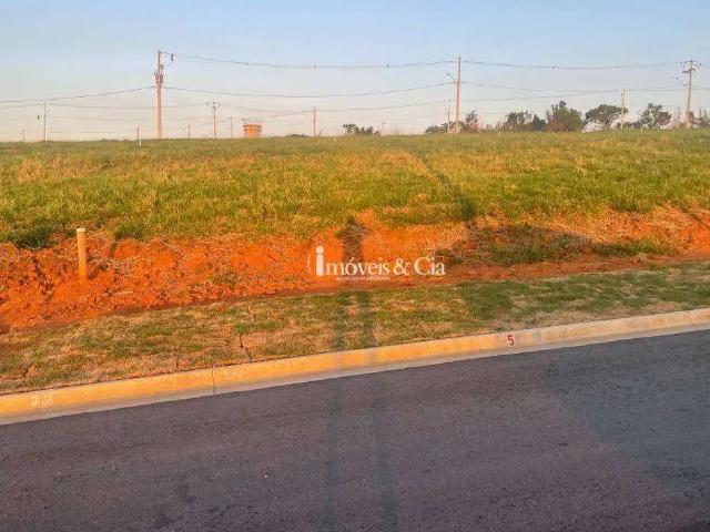 Terreno / Lote para Venda em Atibaia/SP Mato Dentro