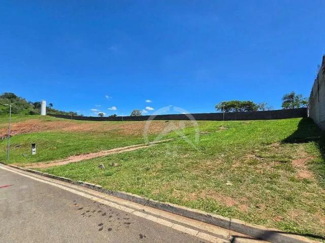 Terreno / Lote para Venda em Atibaia/SP Mato Dentro