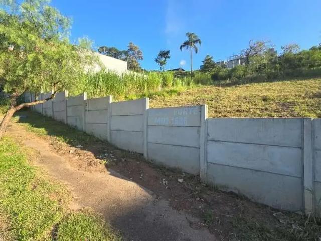 Terreno / Lote para Venda em Atibaia/SP Nova Cerejeira