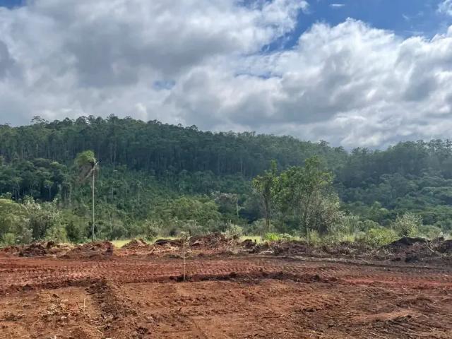 Terreno / Lote para Venda em Atibaia/SP Portão
