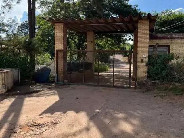 Terreno / Lote para Venda em Atibaia/SP Pinheiral II