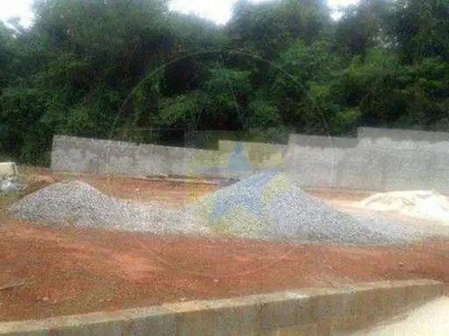 Terreno / Lote para Venda em Atibaia/SP Vale dos Pinheiros
