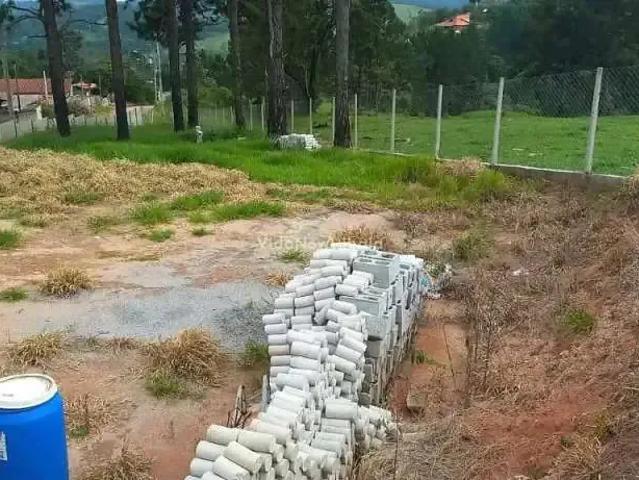 Terreno / Lote para Venda em Atibaia/SP Vitória Régia