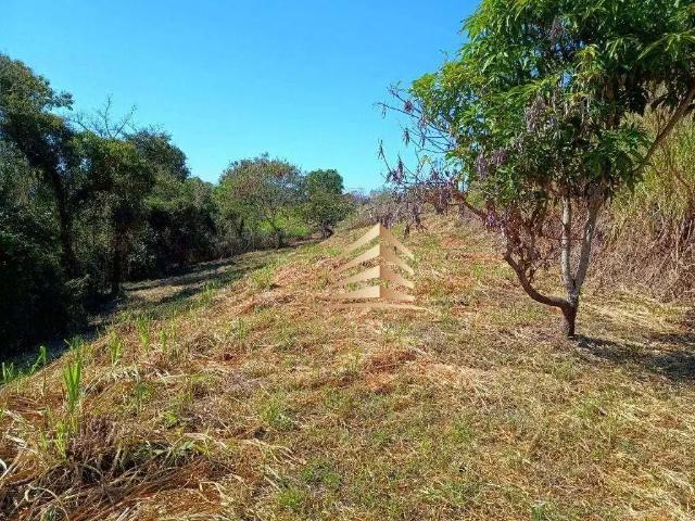 Terreno / Lote para Venda em Atibaia/SP Vila Helena