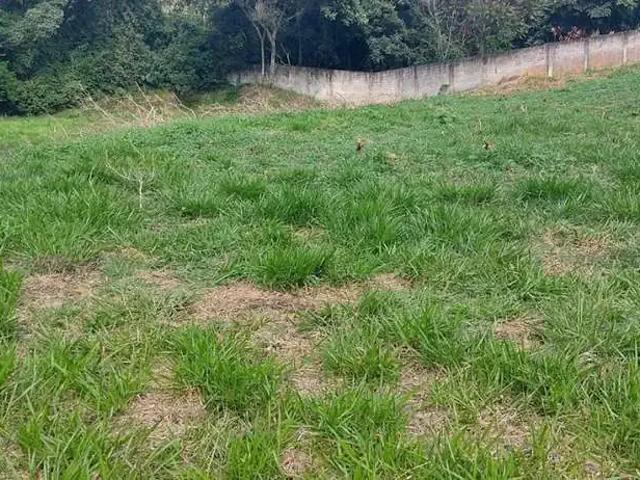 Terreno / Lote para Venda em Atibaia/SP Vila Petrópolis