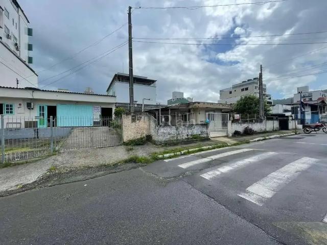 Terreno / Lote para Venda em Balneário Camboriú/SC Nações