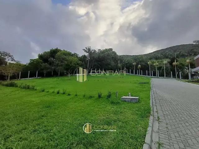 Terreno / Lote para Venda em Balneário Camboriú/SC Praia das Taquaras