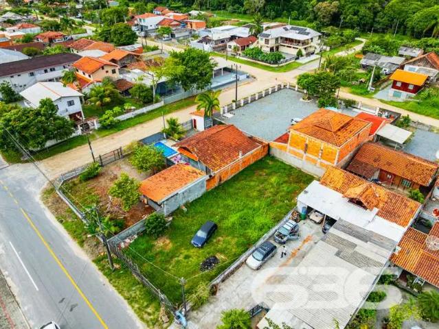 Terreno / Lote para Venda em Balneário Barra do Sul/SC Salinas