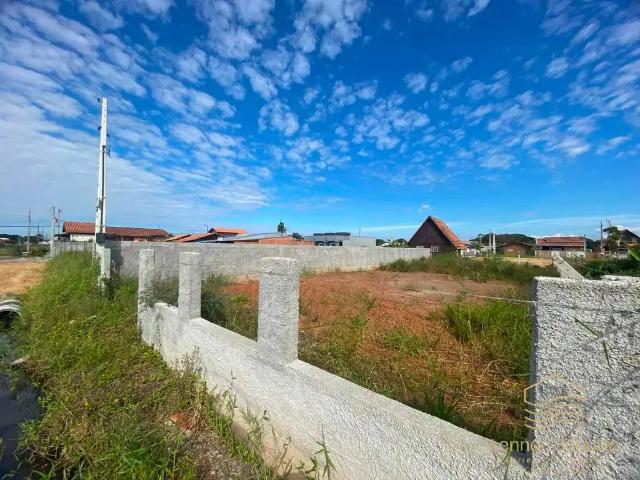 Terreno / Lote para Venda em Balneário Barra do Sul/SC Salinas