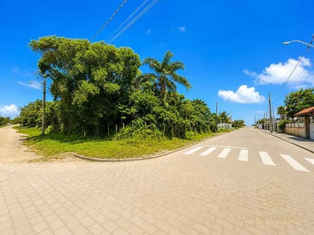 Terreno / Lote para Venda em Balneário Barra do Sul/SC Salinas