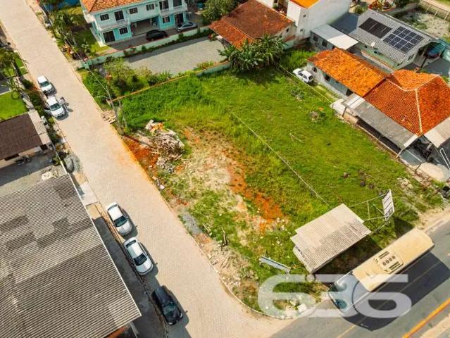 Terreno / Lote para Venda em Balneário Barra do Sul/SC Salinas