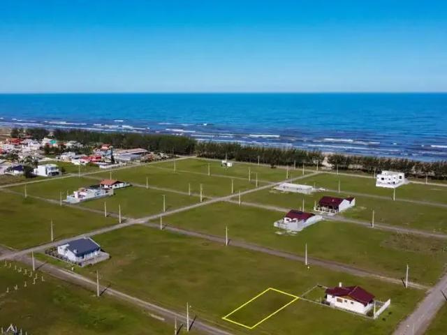 Terreno / Lote para Venda em Balneário Gaivota/SC Praia Areias Claras