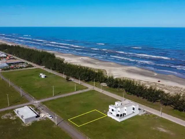 Terreno / Lote para Venda em Balneário Gaivota/SC Praia Areias Claras