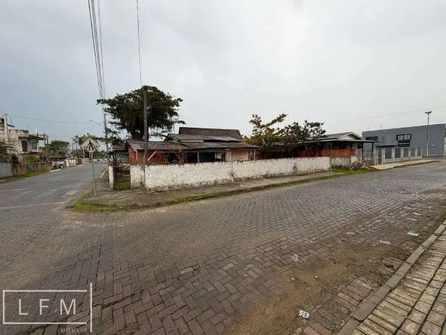 Terreno / Lote para Venda em Balneário Piçarras/SC Itacolomi