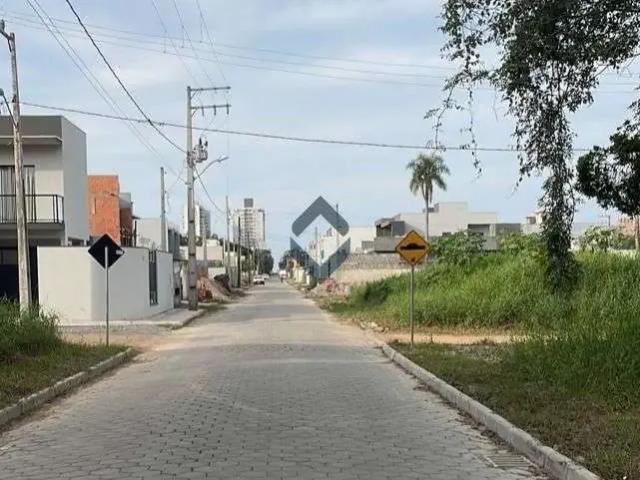 Terreno / Lote para Venda em Balneário Piçarras/SC Itacolomi