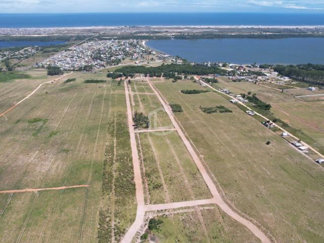 Terreno / Lote para Venda em Balneário Rincão/SC Lagoa Dos Esteves