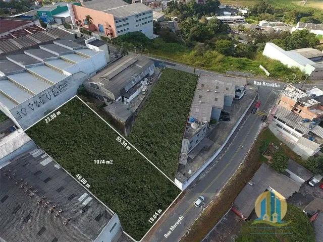 Terreno / Lote para Venda em Barueri/SP Chácaras Marco
