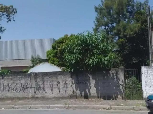 Terreno / Lote para Venda em Barueri/SP Jardim Califórnia