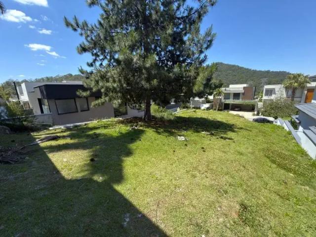 Terreno / Lote para Venda em Barueri/SP Tamboré
