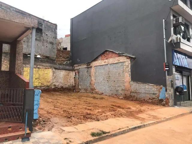 Terreno / Lote para Venda em Barueri/SP Vila São João