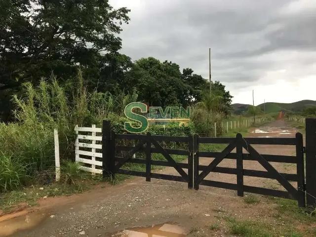 Terreno / Lote para Venda em Barra Mansa/RJ Vila Maria