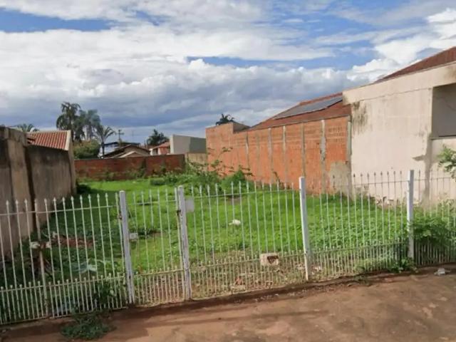 Terreno / Lote para Venda em Barretos/SP Jockey Club