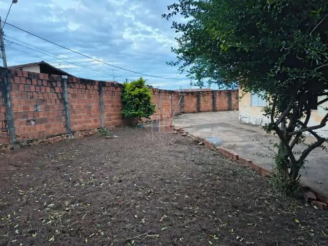 Terreno / Lote para Venda em Bauru/SP Núcleo Habitacional Vereador Edson Francisco da Silva