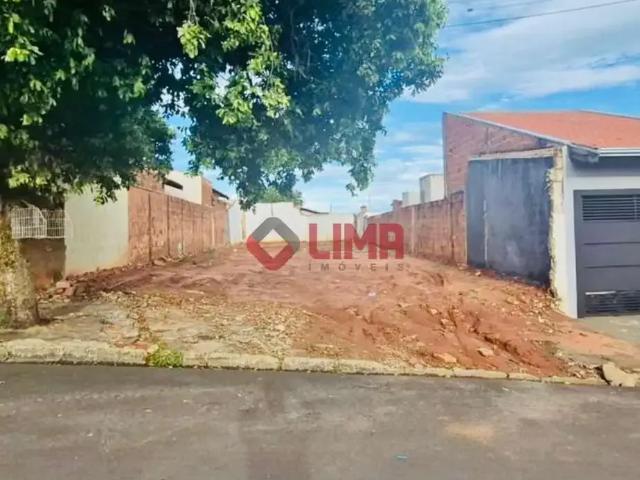 Terreno / Lote para Venda em Bauru/SP Vila Garcia