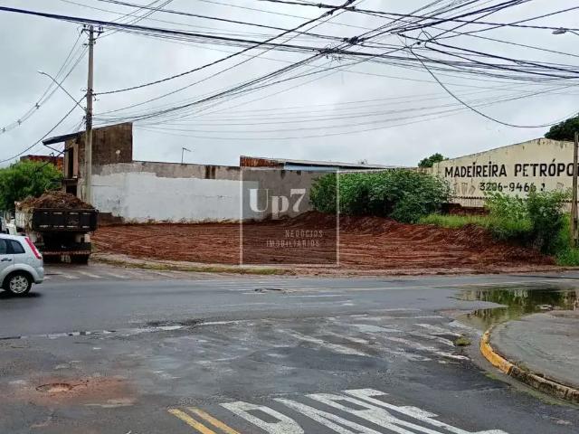 Terreno / Lote para Venda em Bauru/SP Parque Primavera