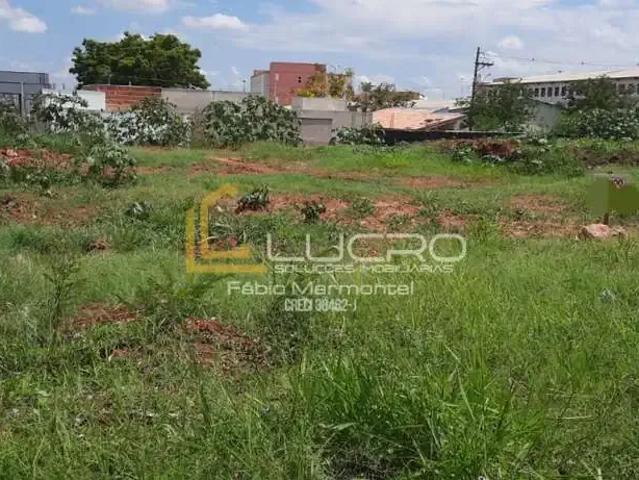 Terreno / Lote para Venda em Bauru/SP Parque Residencial Castelo