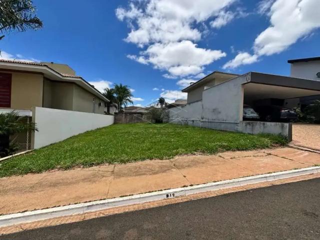 Terreno / Lote para Venda em Bauru/SP Residencial Tivoli II